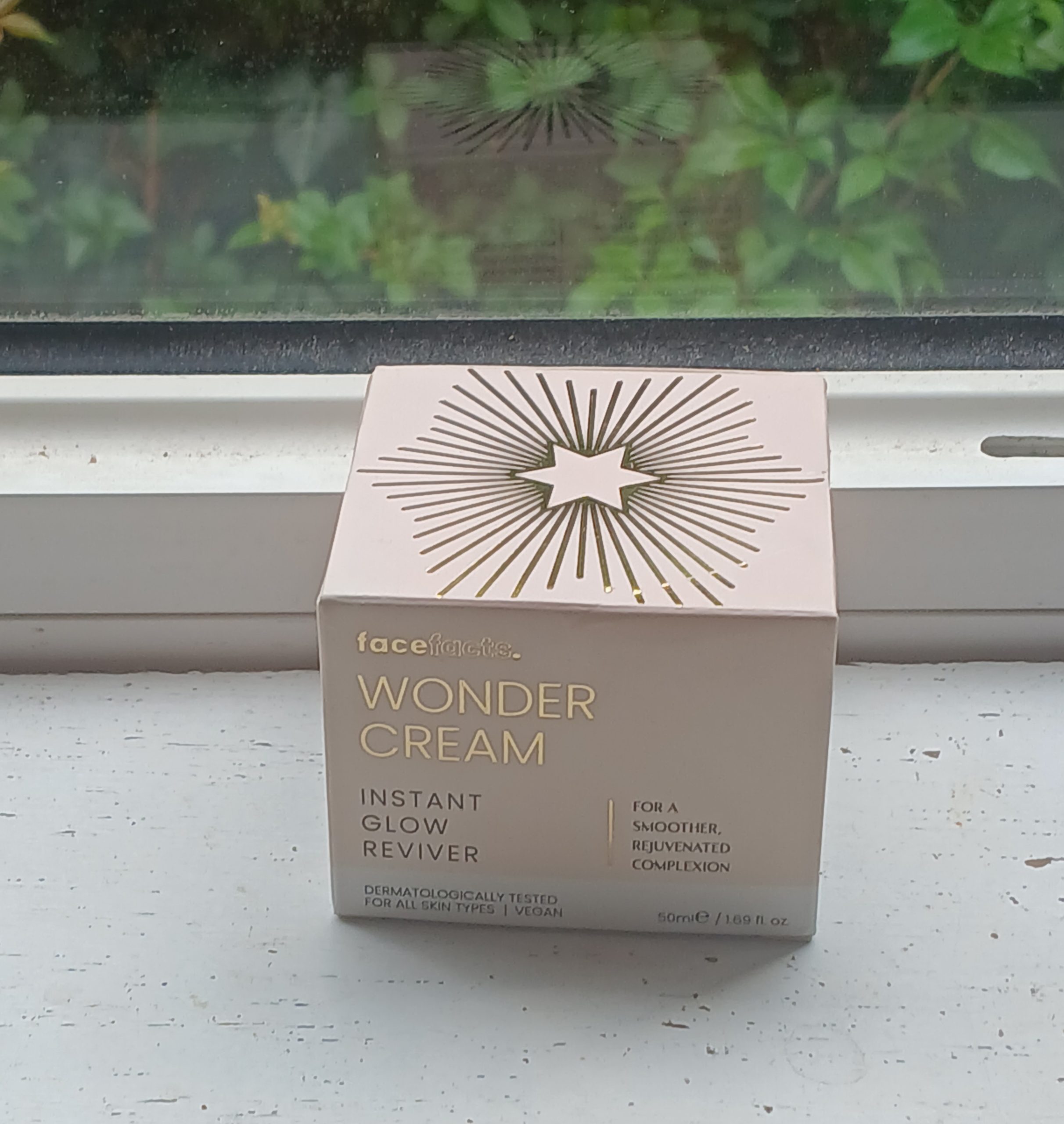 Face Facts Wonder Cream, an instant glow reviver cream designed to ...